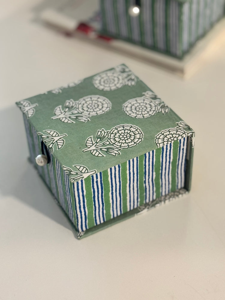 Toiletry Organizers & Eco-Friendly Pouches India| Michri.India